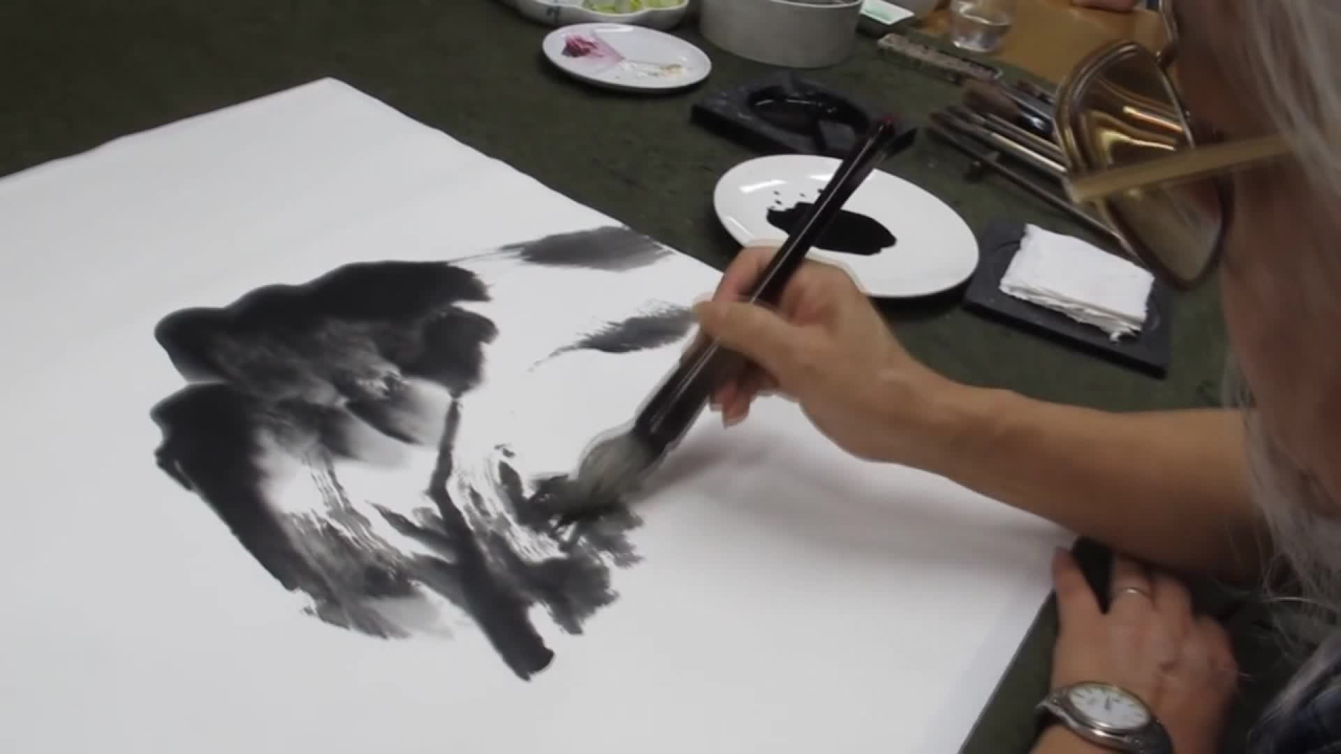 水墨山水画欣赏:王太田老师用大提笔画写意山水画