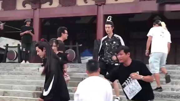 肖战,王一博小学生是互打