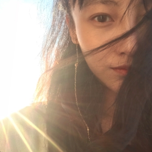 喜气占占个艾玛 