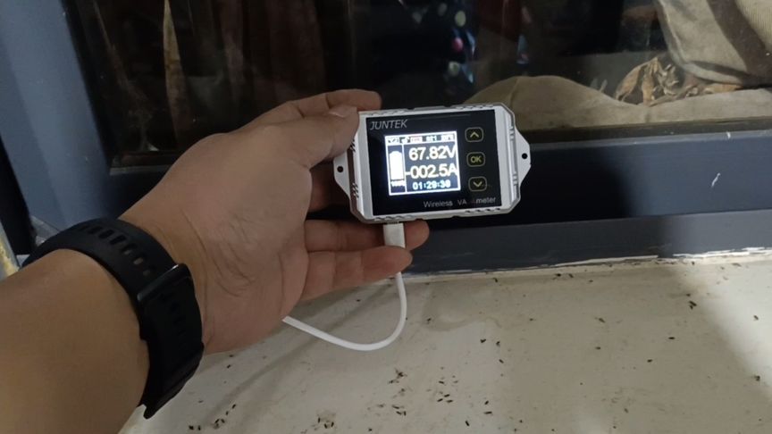 电动三轮车加装电量无线显示