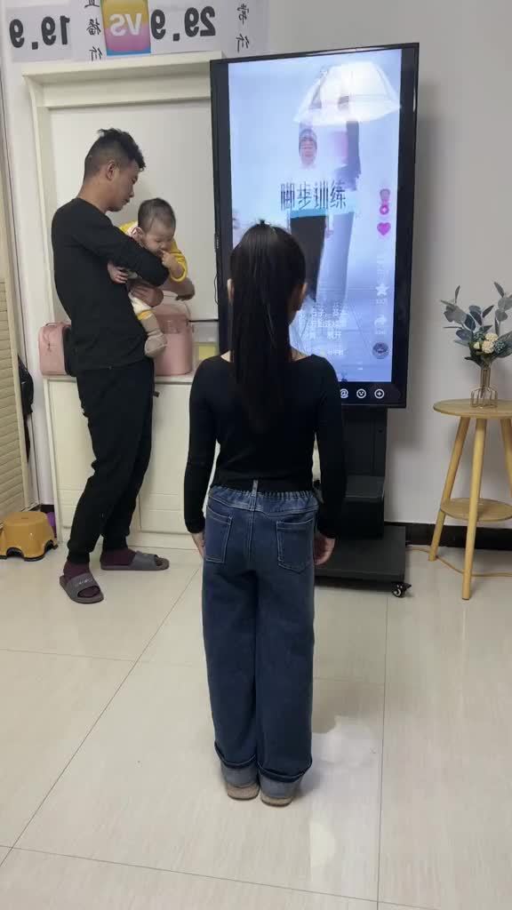 自从有了这款电视投屏器,跳舞学舞都方便许多了!