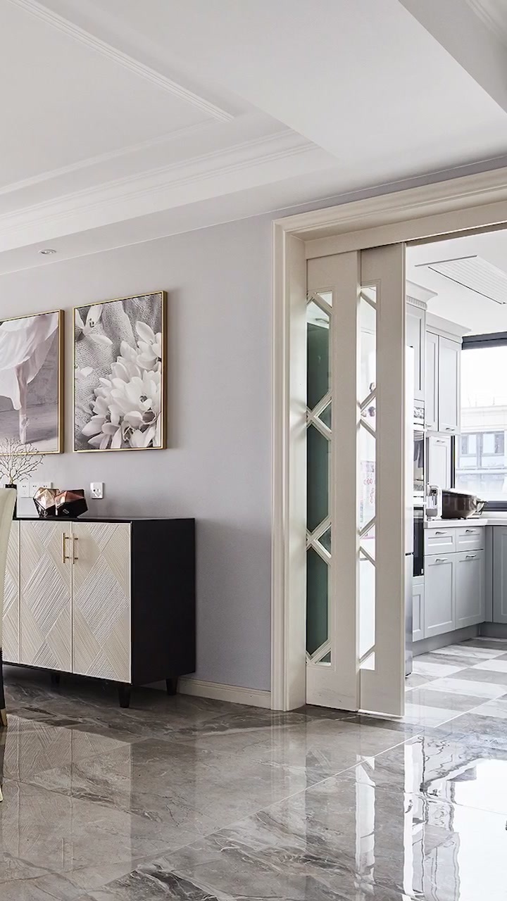 U型厨房+中岛台+全隐藏式推拉门,我家厨房做的真好~#厨房