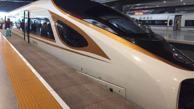 "地面高速列车"速度比飞机还快?北京到上海约1小时,开眼界了