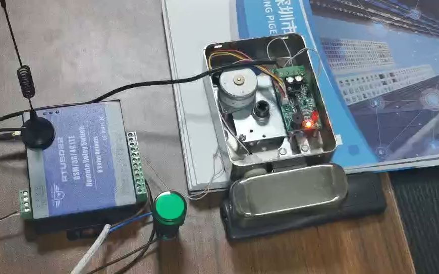 RTU5022 8路继电器4G远程控制器
