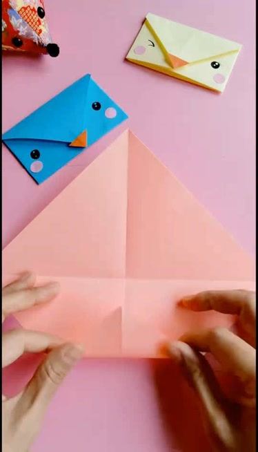 手工制作,教你折超级简单的小信封,快拿你手边的纸来试试吧
