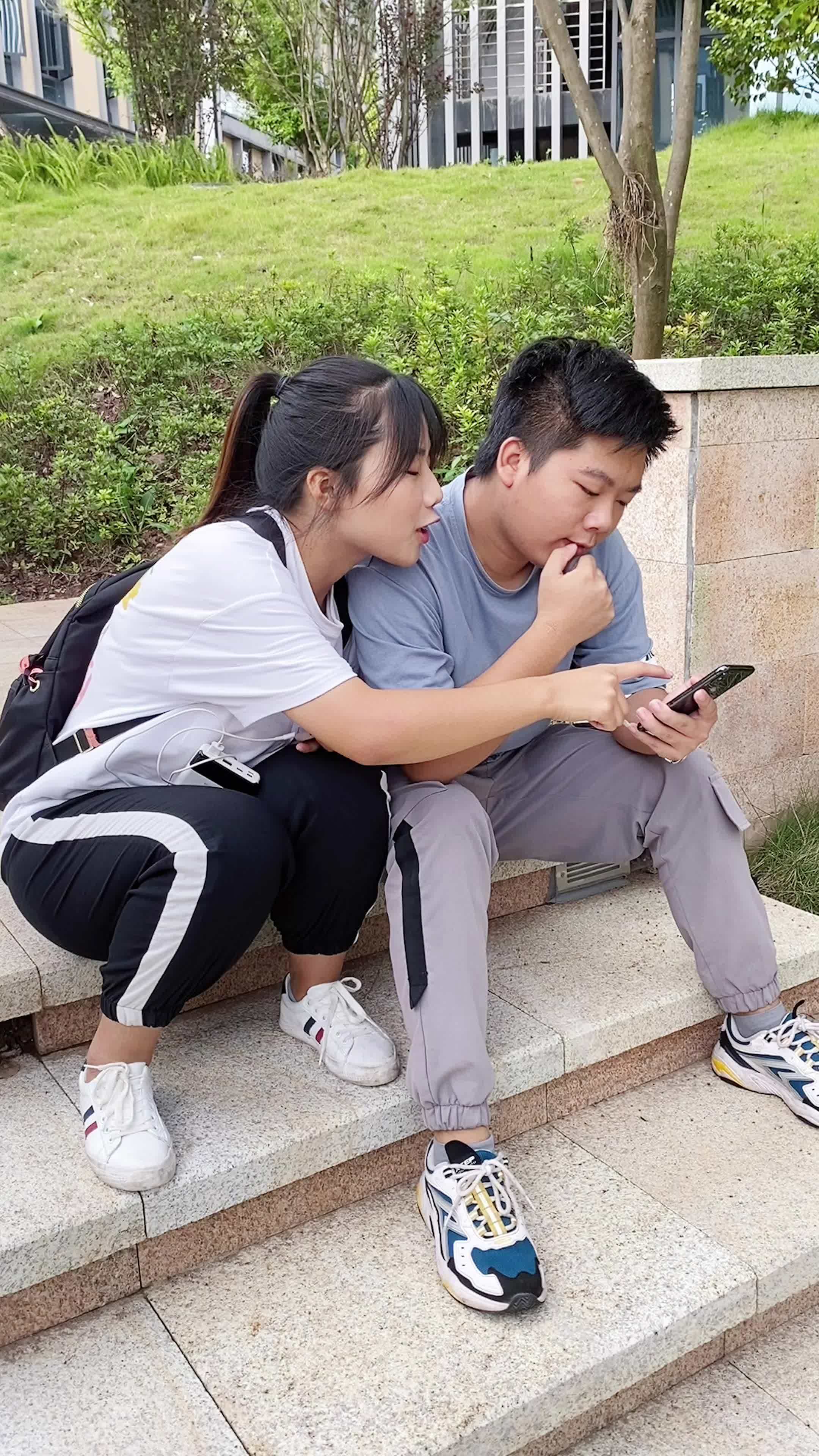 为什么没关电脑网页,会那么惊慌?