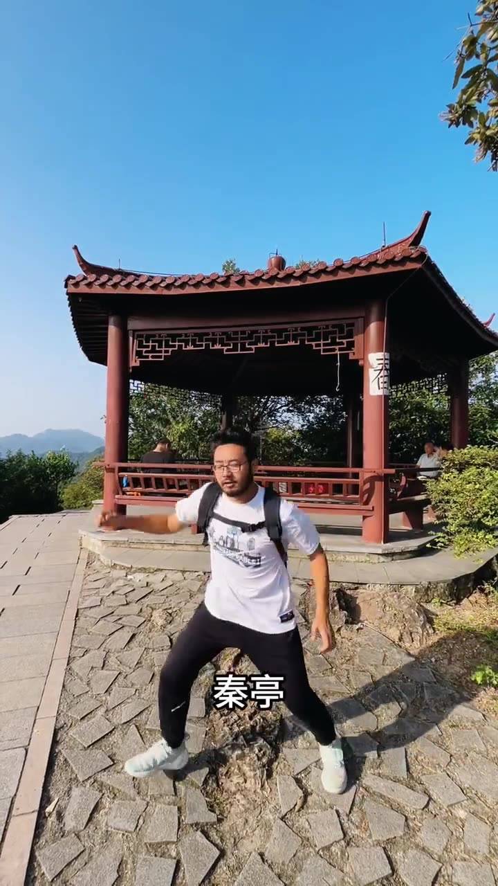 徒步杭州西湖群山的标毅线该怎么走