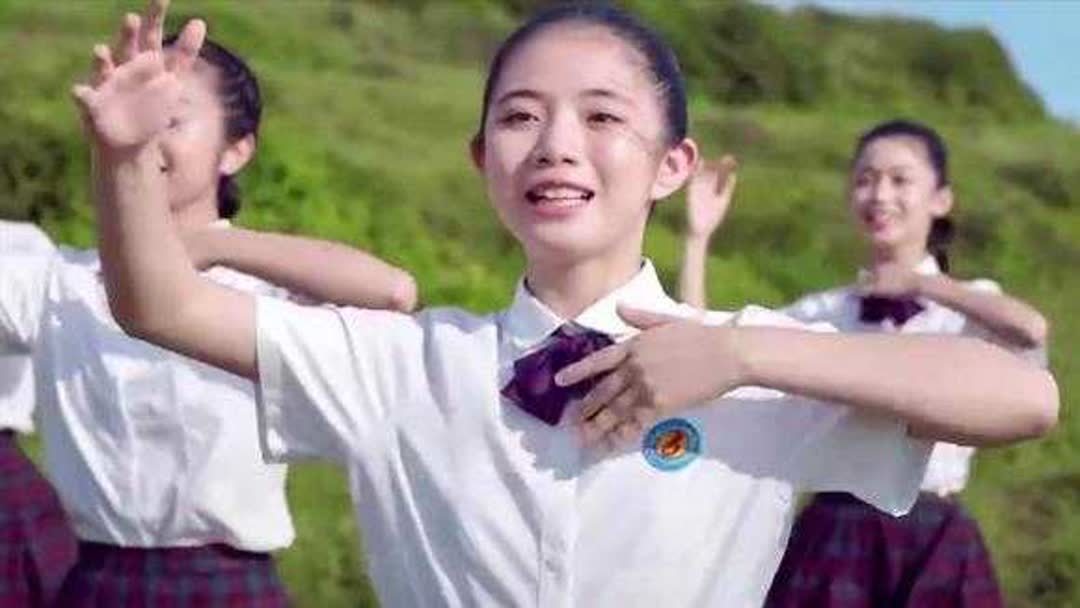 用歌声告别高老师,厦门六中学生哭着唱完《夜空中最亮的星》