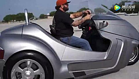 搭载福特发动机的三轮摩托车! 带有方向盘的你见过吗