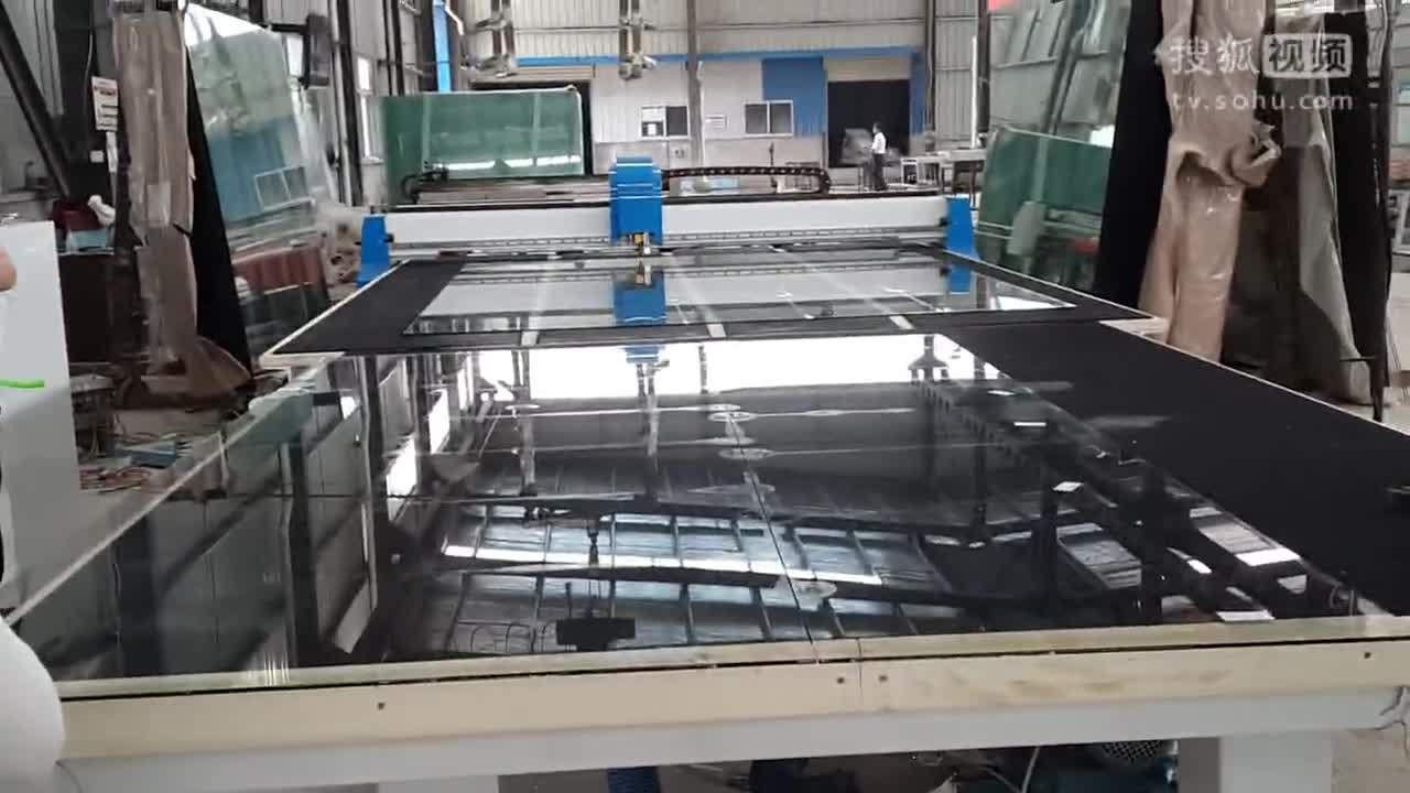 全自动玻璃切割机