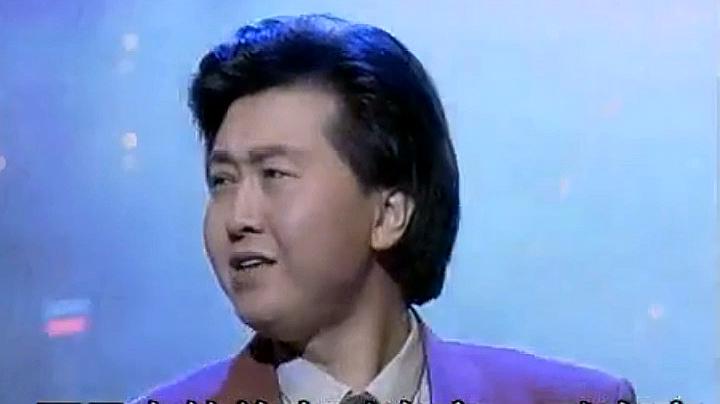 重温《春晚》:付笛生还是一个人,一首《众人划桨开大船》,经典