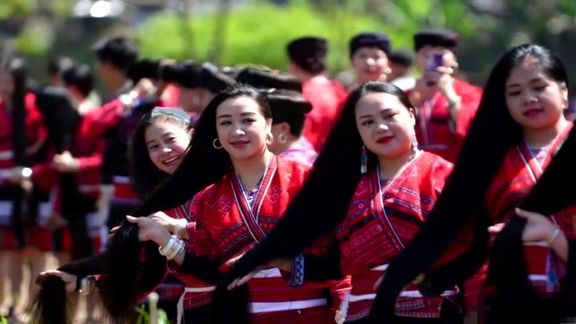 广西龙胜:多彩“长发节”欢庆壮族三月三 打造特色文化旅游