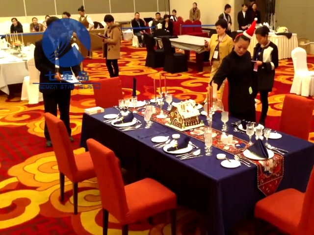 西餐宴会主题摆台