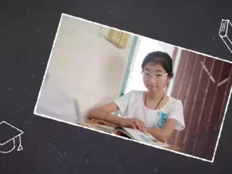 2019-07-02 西城实验小学 六7班青春纪念手册 01