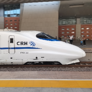 CRH2的呼啸 