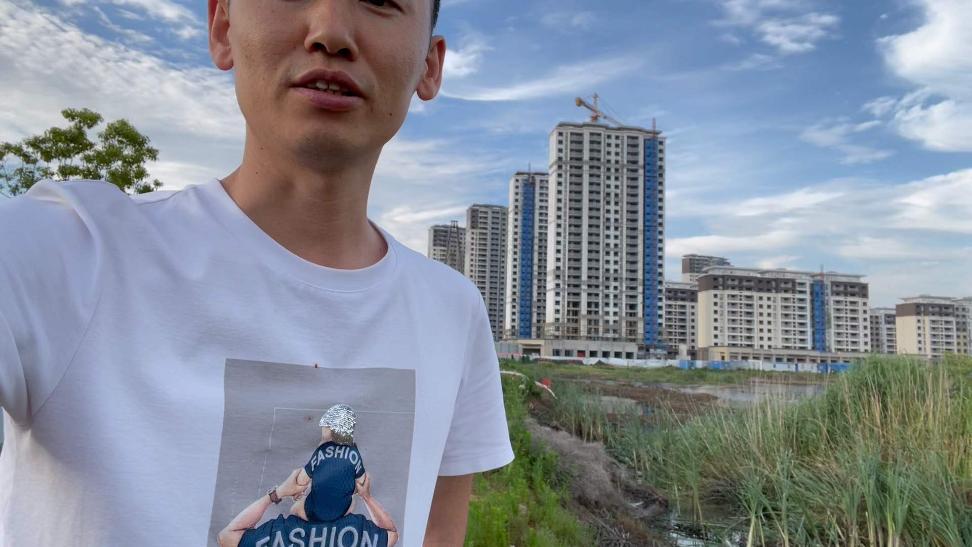 勘察张工带你看岩土工程勘察现场,想进勘察单位的来看看。夏天拍的。