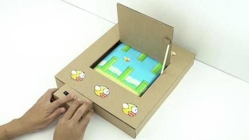牛人用纸板做的任天堂电子游戏机, 比玩农药还带劲