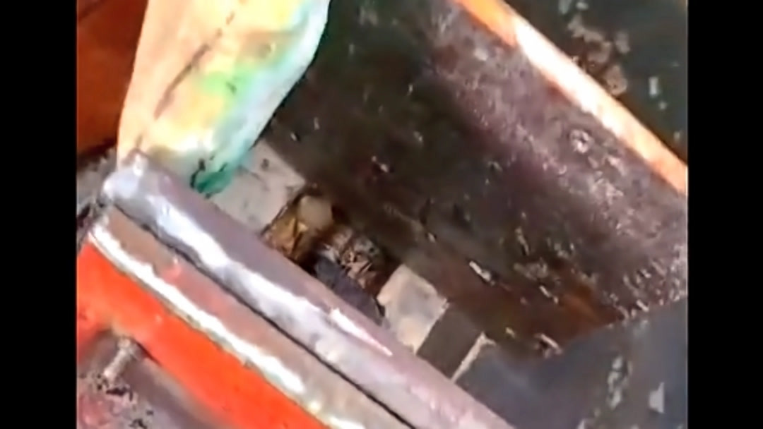 从翡翠原石到加工到手镯成品的全部过程