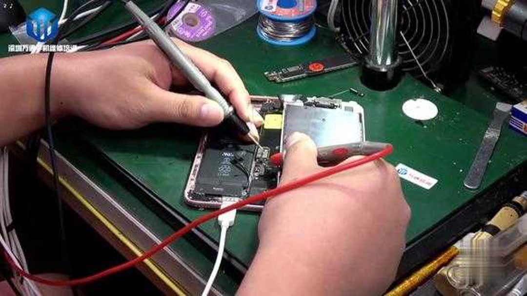 苹果7不充电故障维修