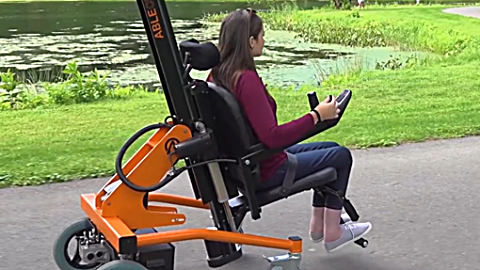 最高级的轮椅,这功能太强大了!