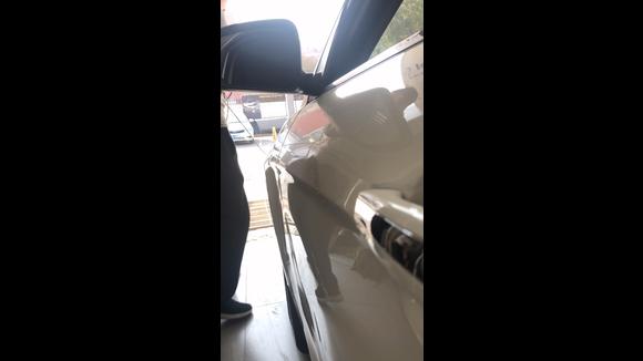 吉利帝豪车门凹陷完美修复