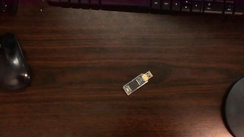 自制小U盘被格式化了,重要资料丢失,看我如何处理