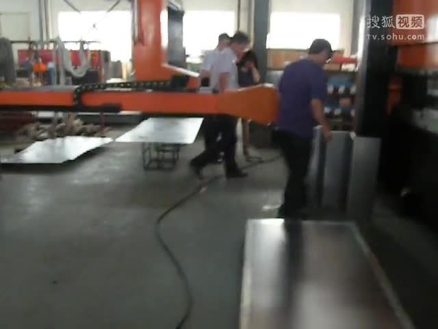 折弯机器人,数控折弯机,自动上下料,加工中心,自动折弯