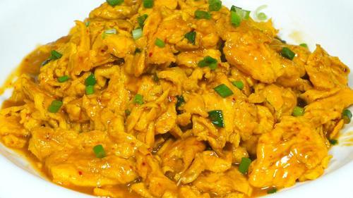 最近网上非常火爆的一道鸡蛋新做法,今天做了一盘,太好吃了