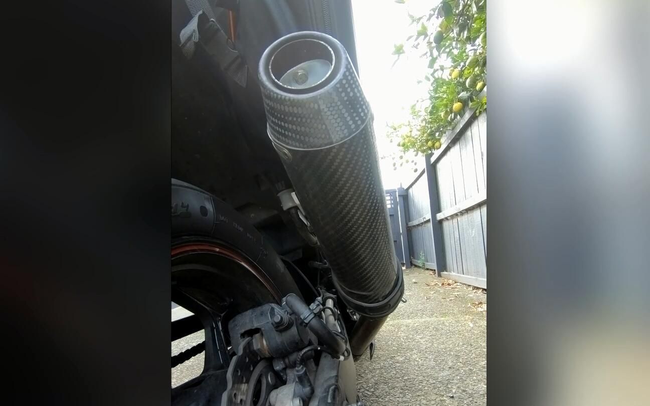 摩托车排气管有无消音器声音对比 川崎忍者300 M4排气管 Ninja 300SE
