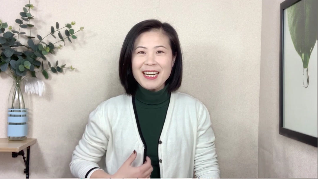 春天来了，针织衫这样穿简直太美了，简单好学，时尚又气质