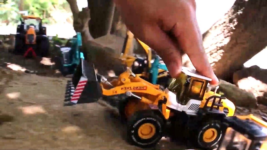 挖机 卡车大集合 幼儿卡通 儿童动漫 儿童动画 汽车精灵