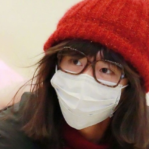 给阿千买烤肠er_ 