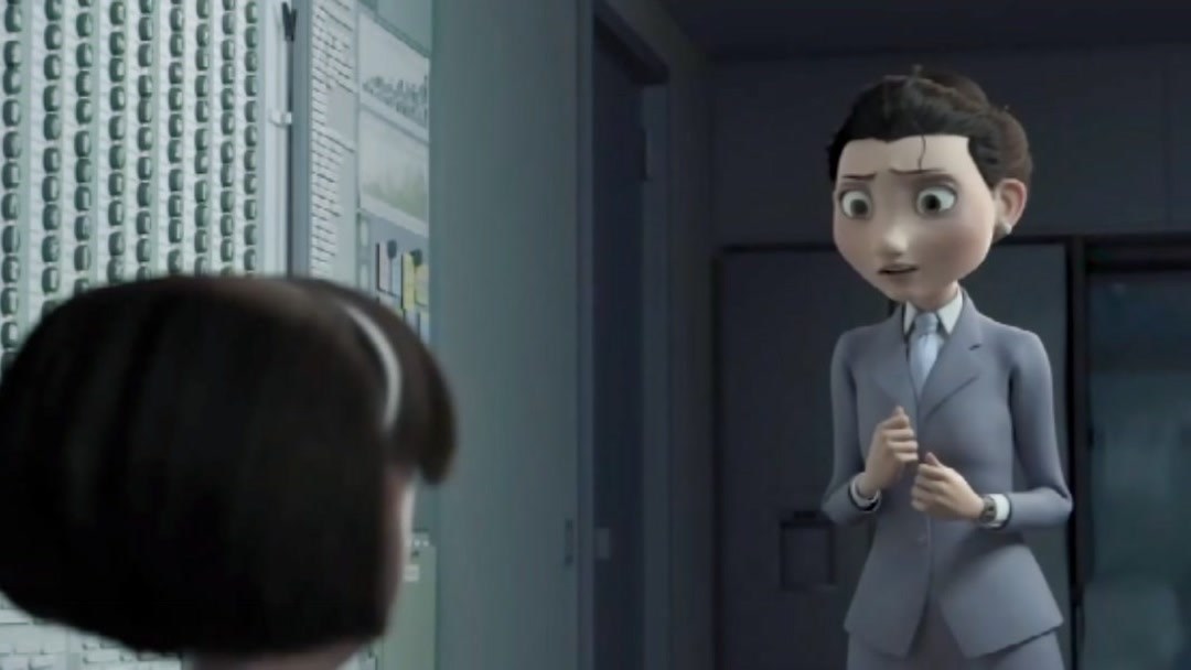 女孩没有完成学习计划,妈妈愤怒不已,直接撕掉故事书