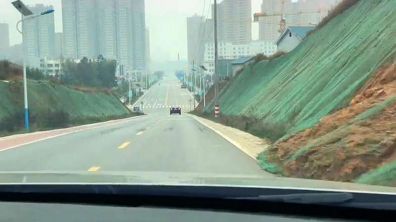 老司机和新手司机的区别,看看这预判性驾驶就知道,差距有点大了