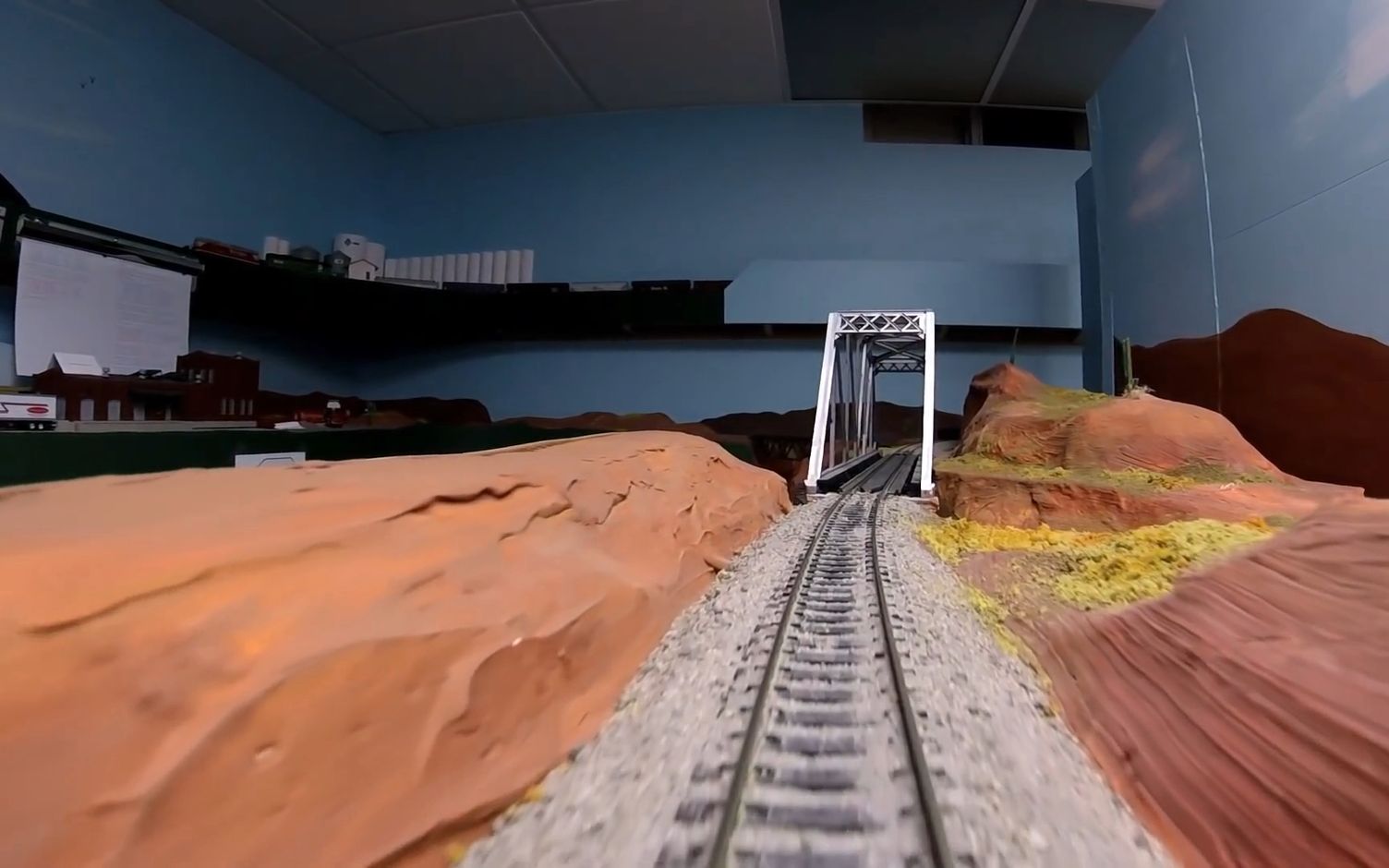 第一视角 rc火车 很精致的模型场景