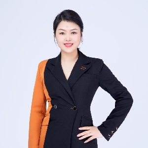 戴眼镜的张老师 