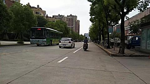 探界者行车记录仪