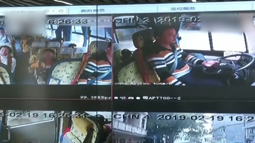 保护孩子上学路 4000多辆校车安装“电子眼”