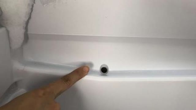 冰箱用久了结冰结霜,原来问题在这里,只需通一通,省电不结霜