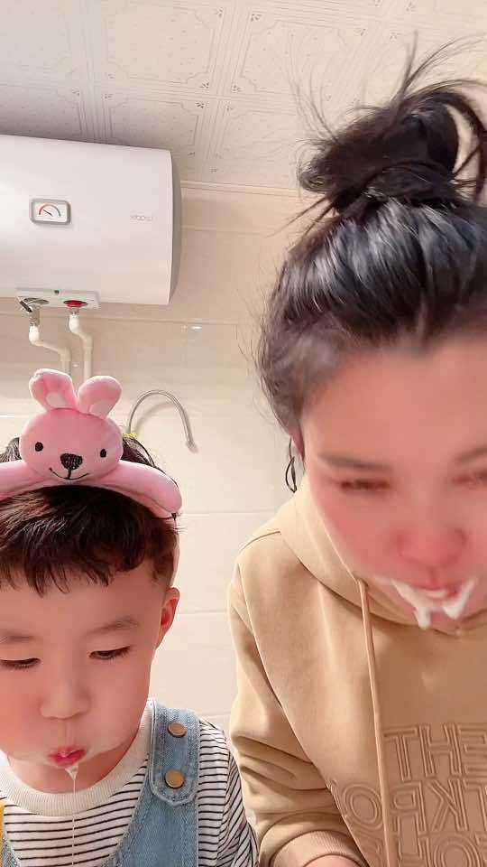 你们每天刷几次牙我们家早上一次晚上一次 小苏打牙膏38好物节好...