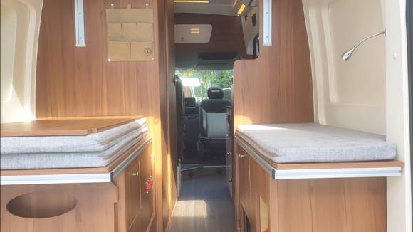 36.8万的大通原厂房车,两种风格两种布局,做工扎实性价比不错