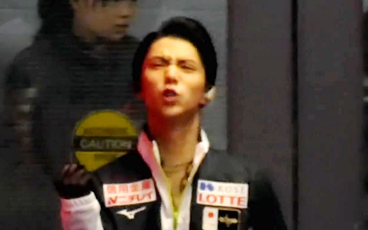 【羽生结弦】2018 SCAC 6练前的热唱颜