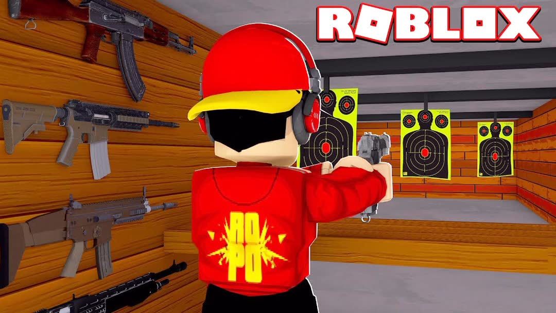 面面解说Roblox枪械模拟器!训练各种枪!竟要和坦克对打?