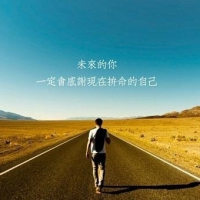 小小鸮哥 