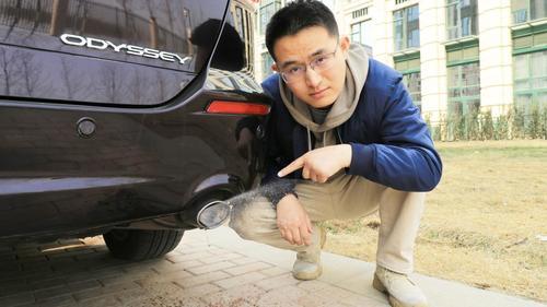 汽车小白必看!排气管滴水是车坏了吗?