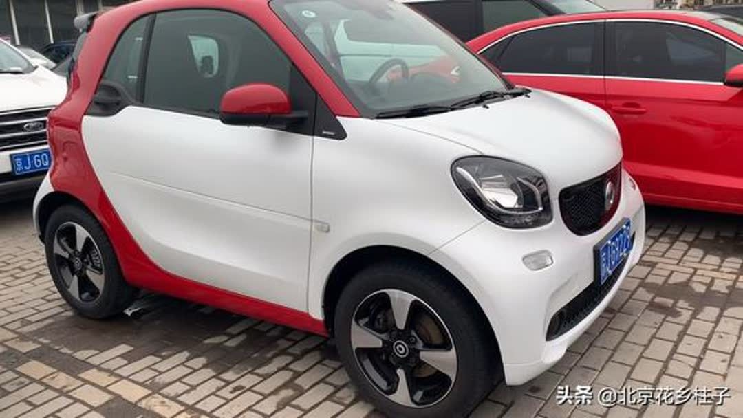 花乡看车,两万公里的smart,大几万就能领走,送女神送老婆良品