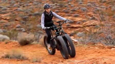 老外发明倒三轮自行车,两个前轮霸气十足,翻山越岭无所不能