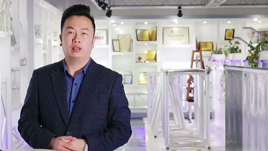 【今日速报】剧场剧院舞美设计中桁架结构的应用。