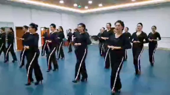 每周日模特基础训练课#模特课堂 #模特 #台上一分钟台下十年功