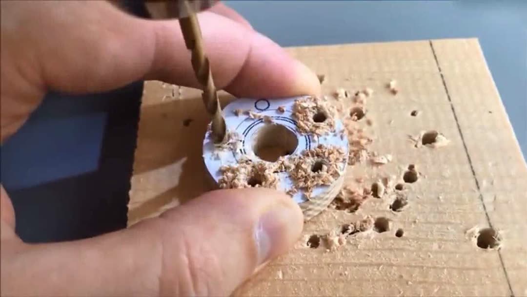 胶合板制作汽车盘式制动器,很直观,工作原理都看懂了!